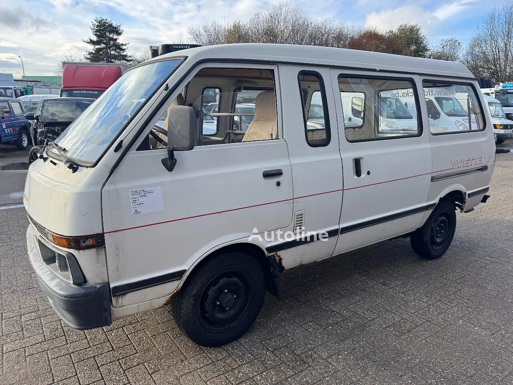 Nissan vanette **DIESEL-FRANCH ORIGINE** minibus furgon
