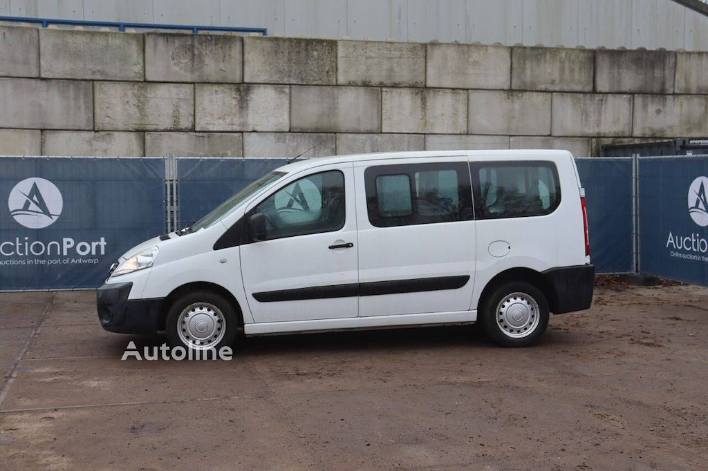 Prodaje se Fiat SCUDO minibus furgon na aukciji