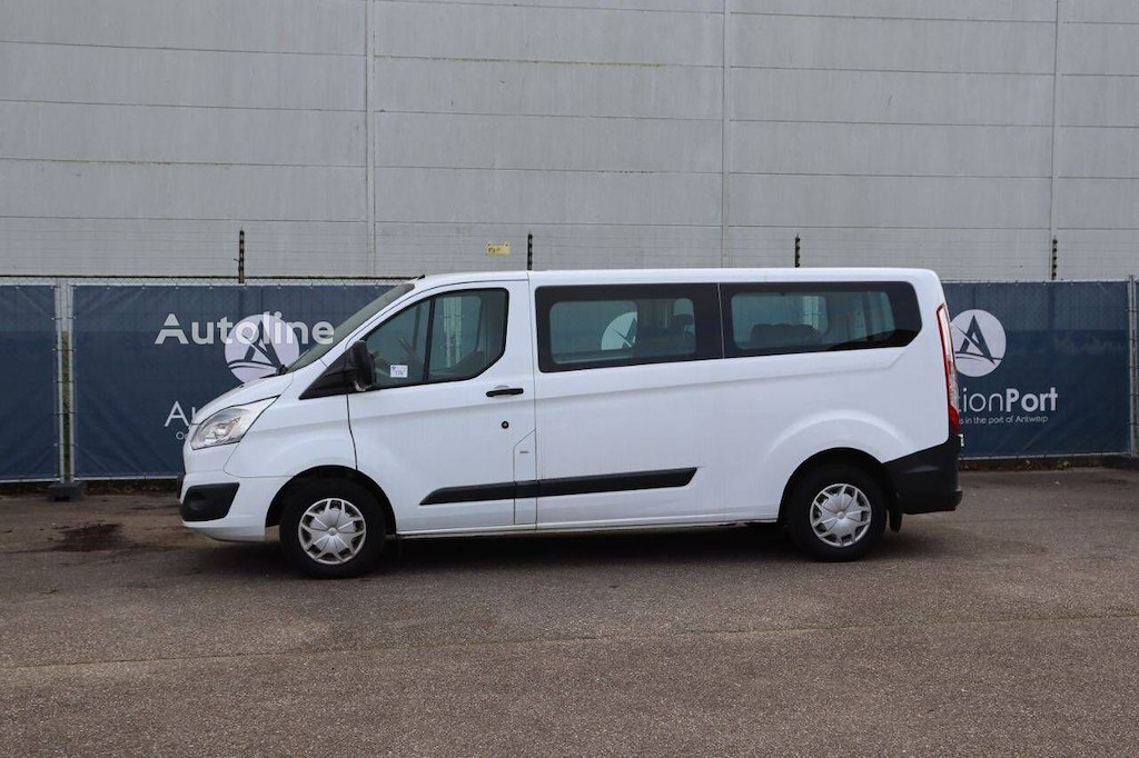 Prodaje se Ford TRANSIT CUSTOM minibus furgon na aukciji