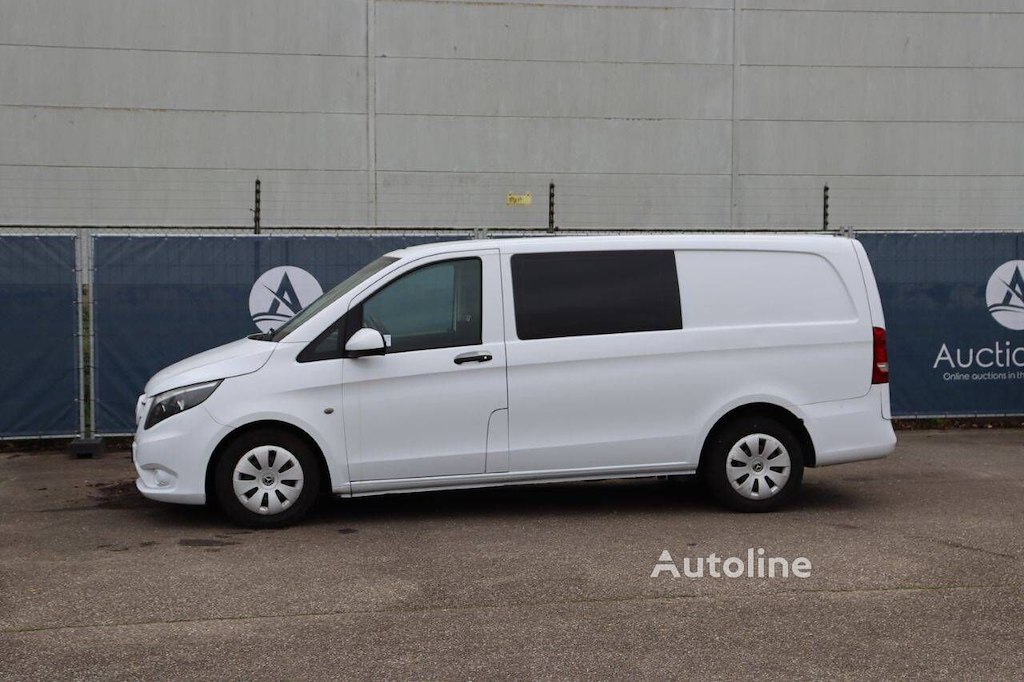 Prodaje se Mercedes-Benz Vito minibus furgon na aukciji