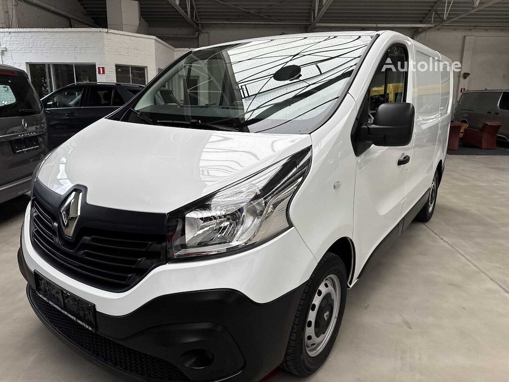 Prodaje se Renault Trafic minibus furgon na aukciji