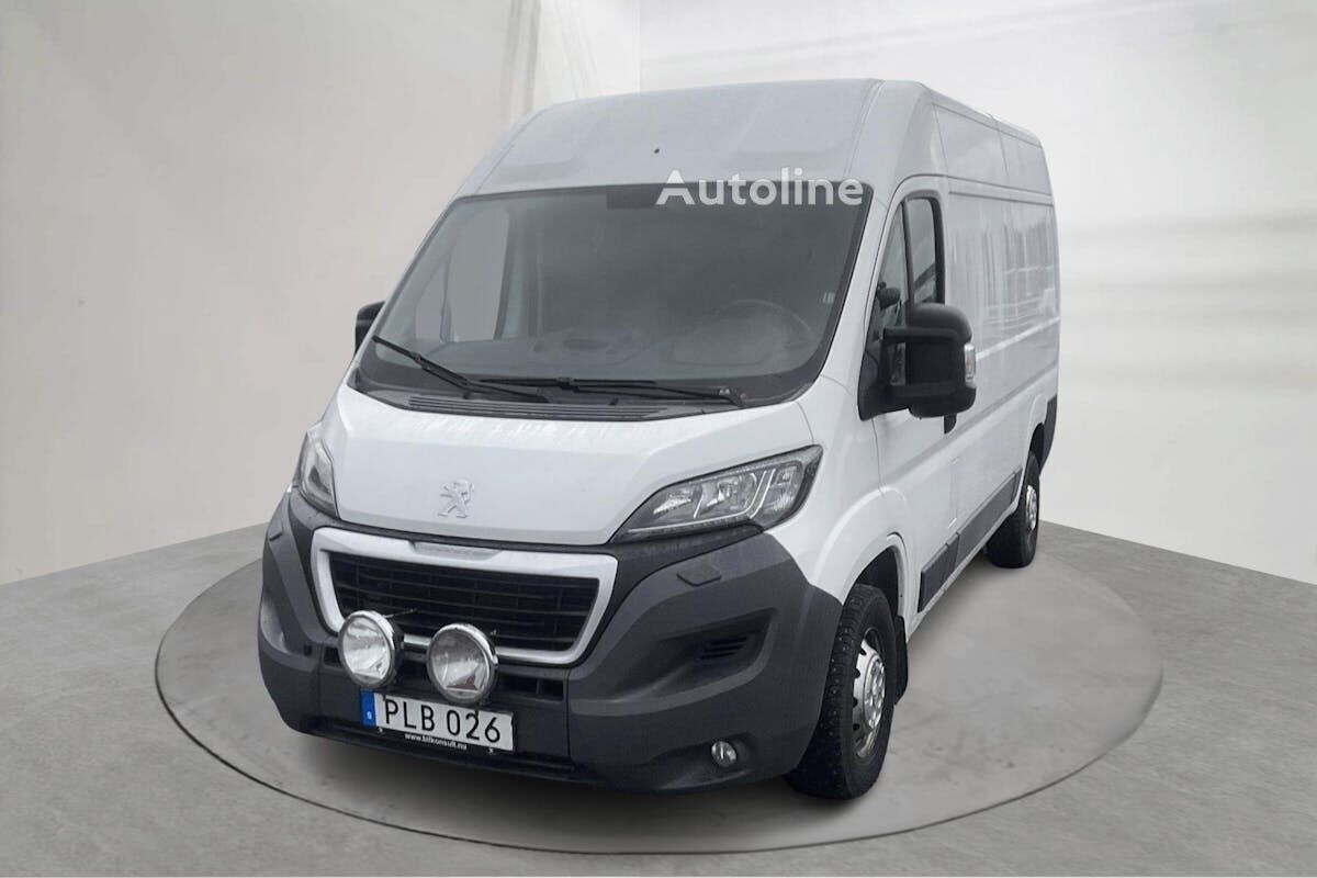 Prodaje se Peugeot Boxer minibus furgon na aukciji