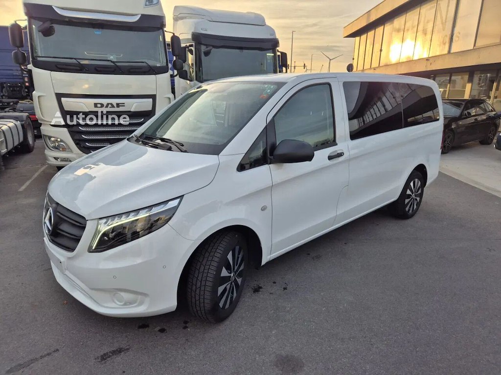 Mercedes-Benz VITO 119 CDI 4 X 4 putnički minibus