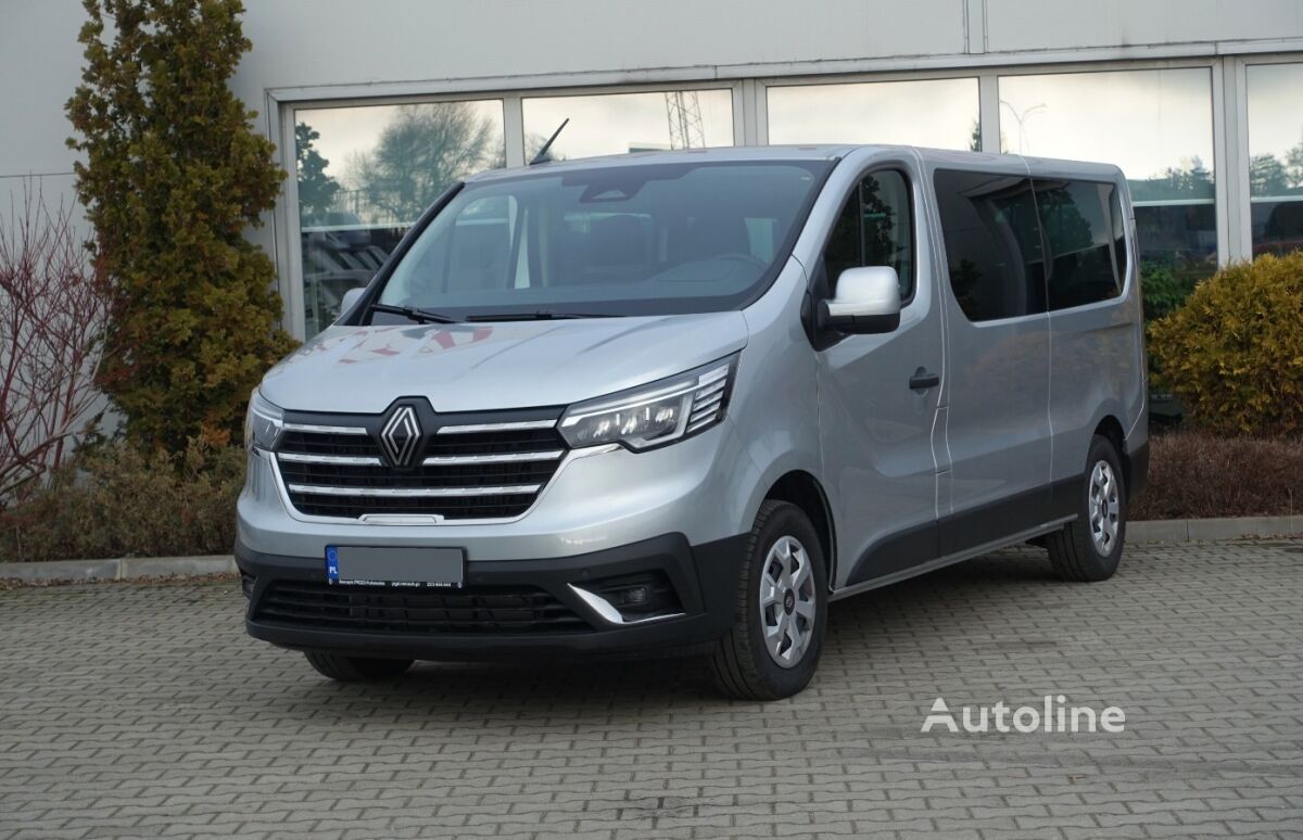 Renault Trafic putnički minibus