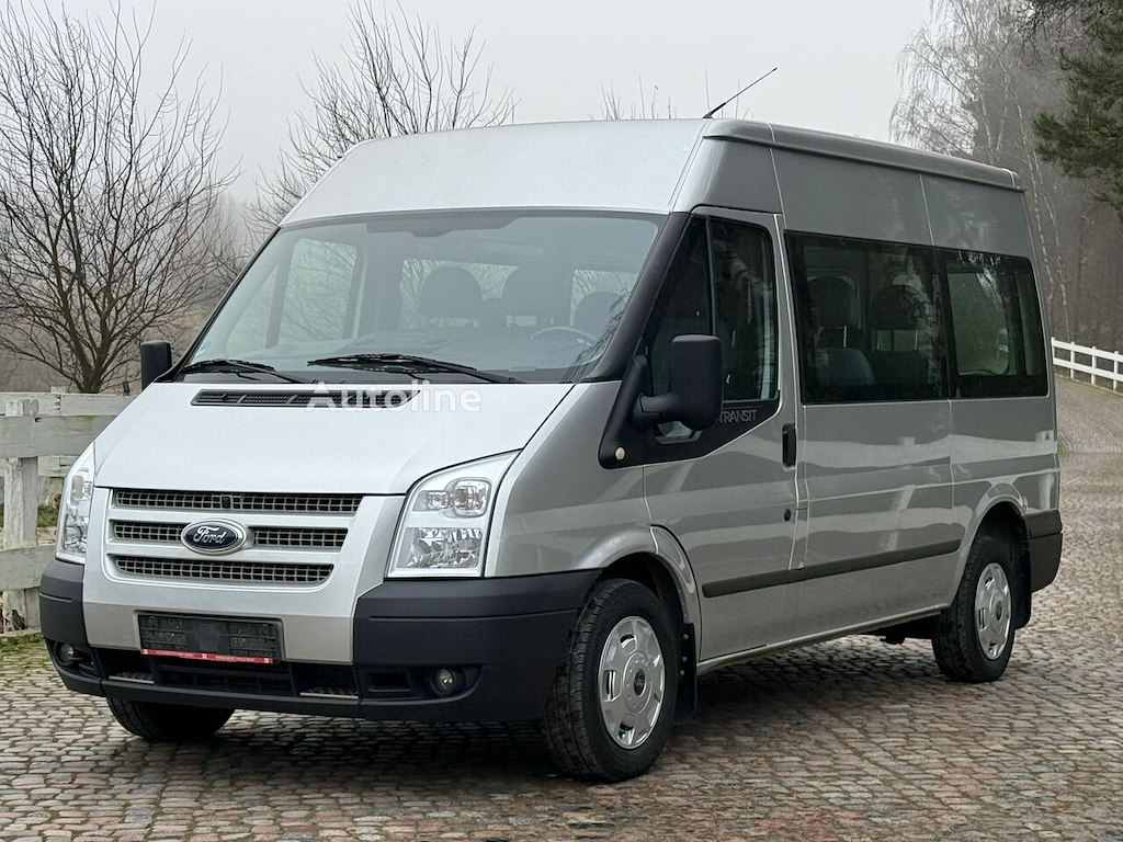 Ford Transit putnički minibus