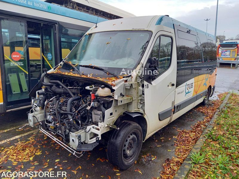 Prodaje se Renault Master 3 putnički minibus na aukciji
