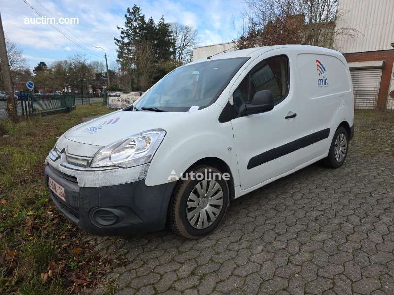 Prodaje se Citroen Berlingo laki furgon na aukciji