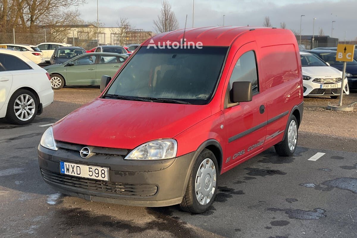 Prodaje se Opel Combo laki furgon na aukciji