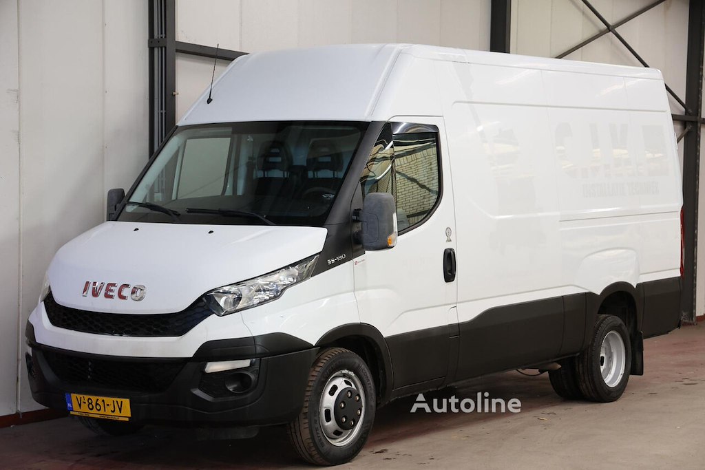 IVECO Daily 35C13V DUBBEL LUCHT 3500KG TREKHAAK laki furgon