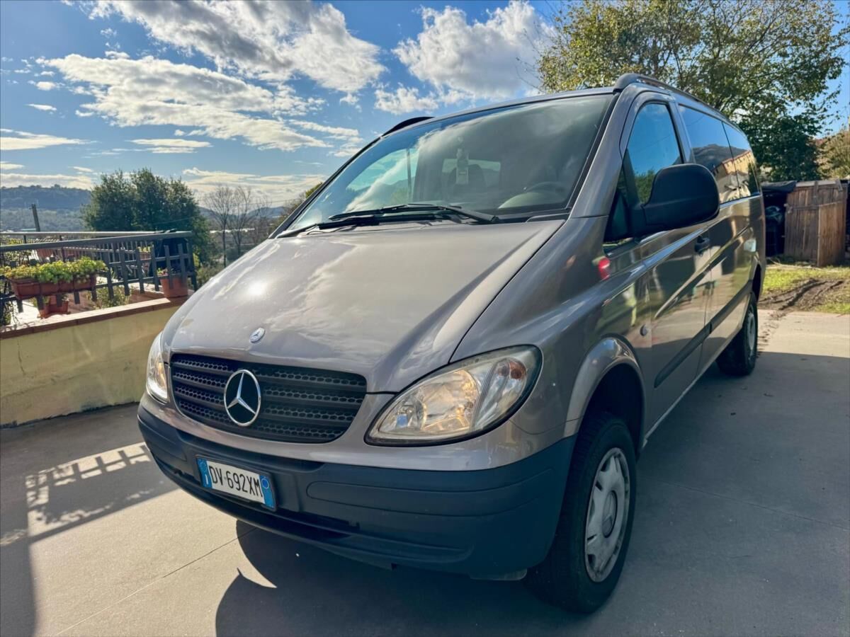Mercedes-Benz Vito kombi minibus