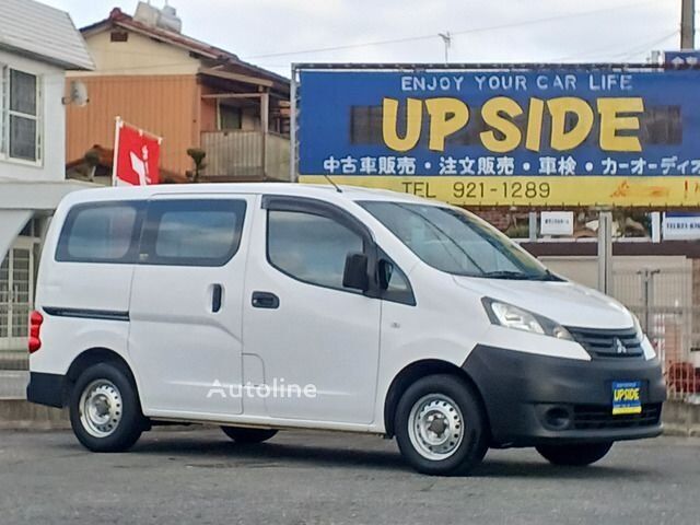 Mitsubishi DELICA VAN kombi minibus