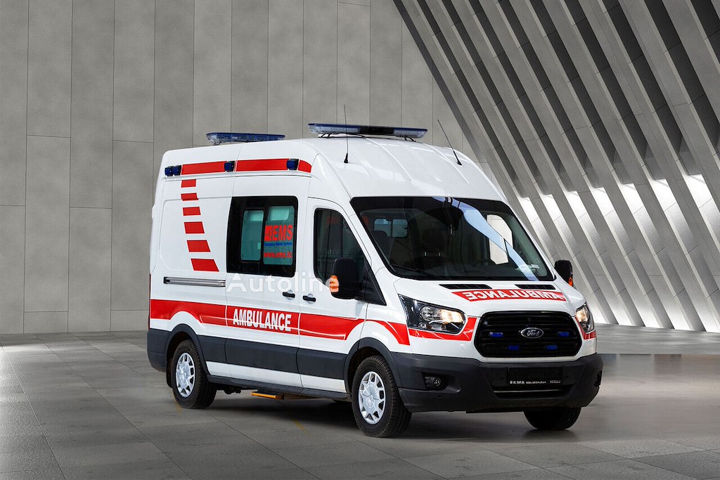Novo EMS Comfort Ambulans EA-400 vozilo hitne pomoći