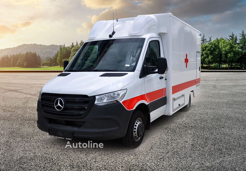 Novo Mercedes-Benz EMS Box vozilo hitne pomoći