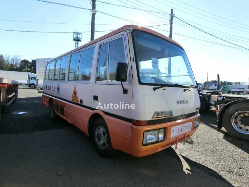 Mitsubishi ROSA prigradski autobus