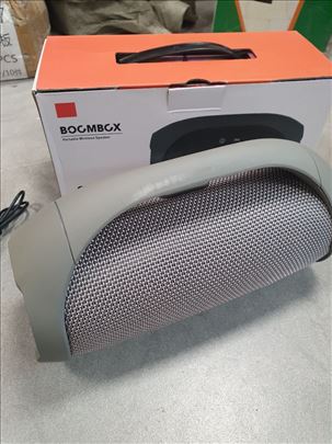 JBL BoomBox MINI zvucnik