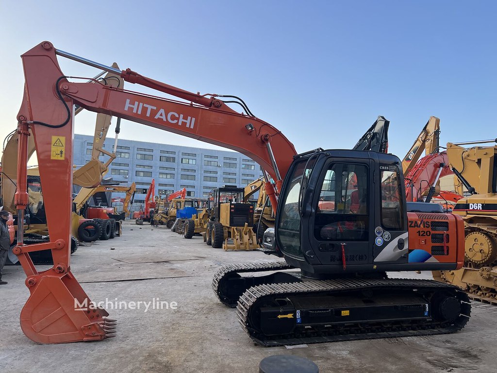 Hitachi ZX120 bager guseničar