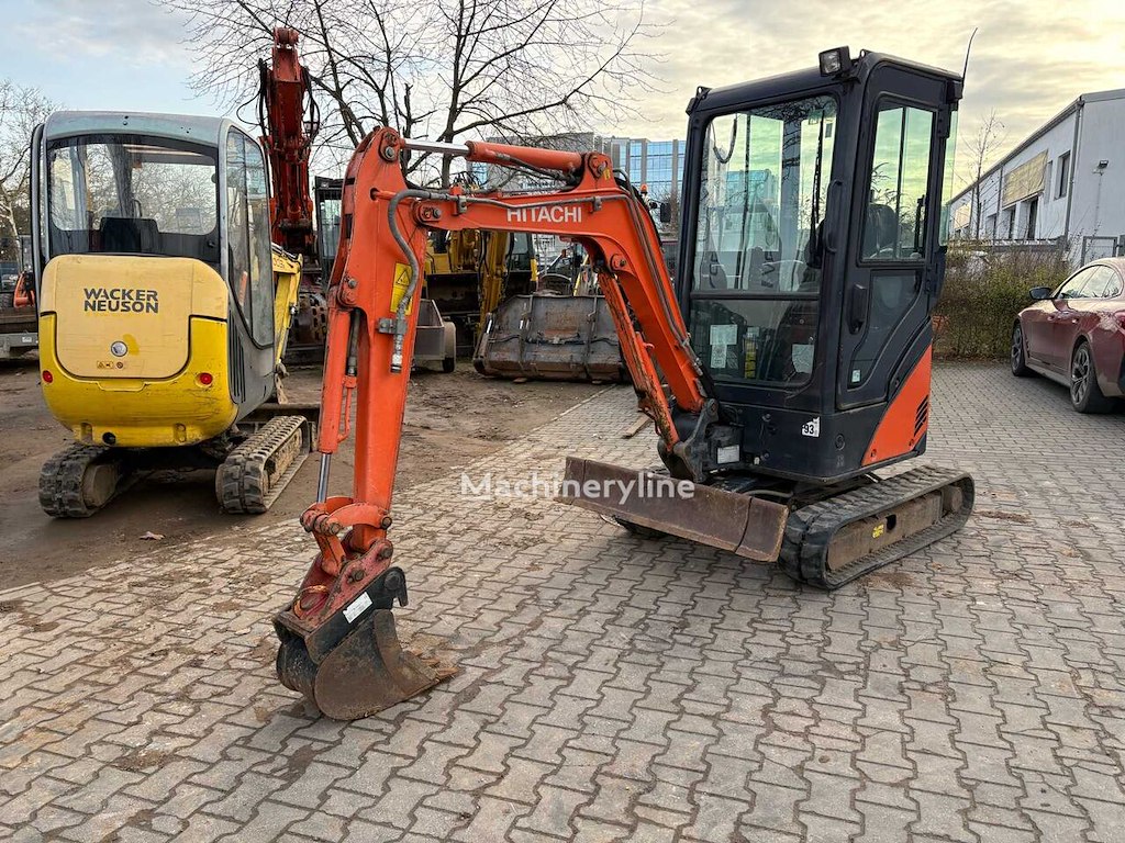 Prodaje se Hitachi ZX17U-2 mini bager na aukciji