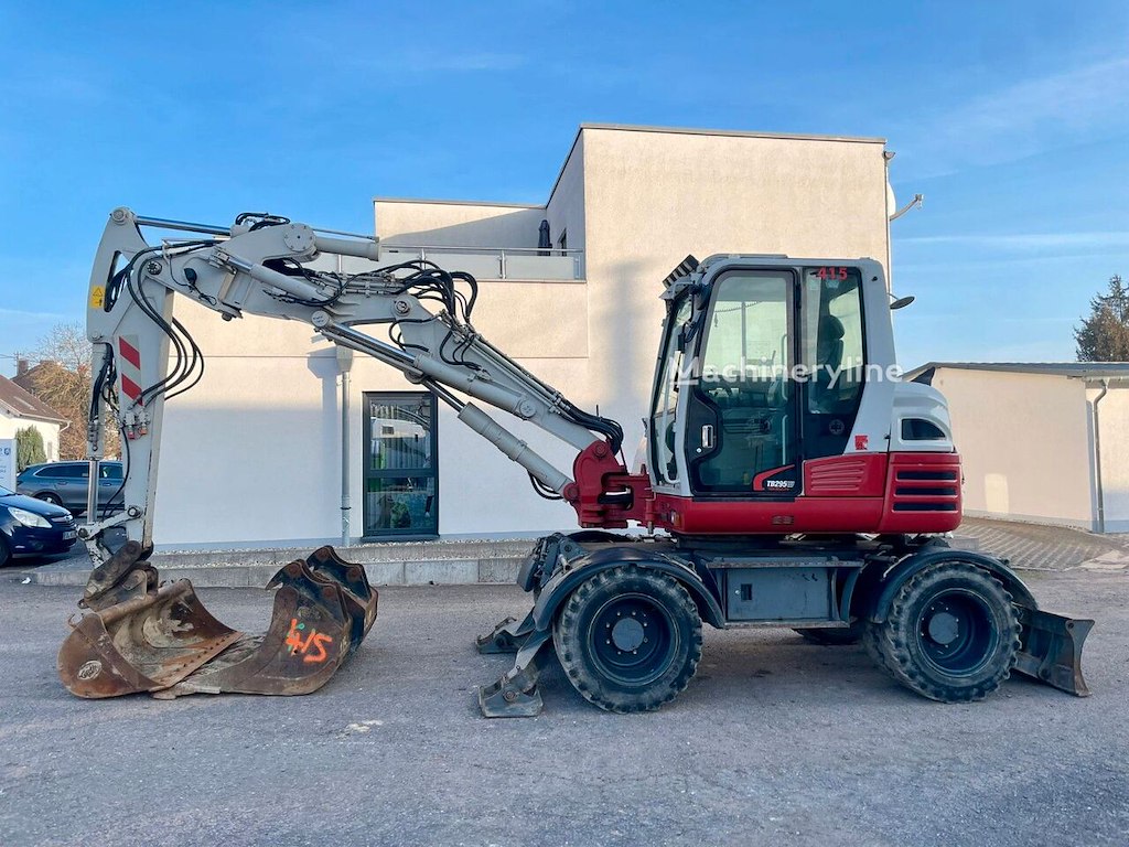 Takeuchi TB295 W bager točkaš