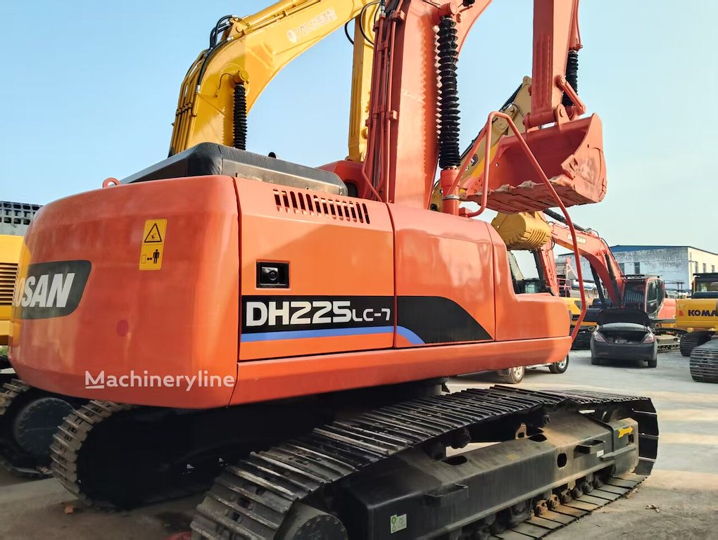 Doosan DH225-7 bager guseničar