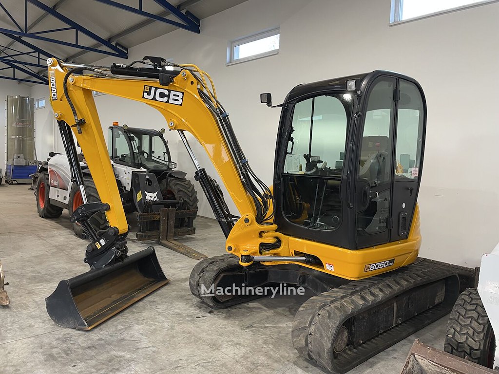 JCB 8050 RTS mini bager