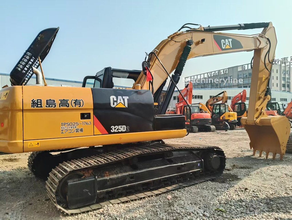 Caterpillar 325D2 bager guseničar
