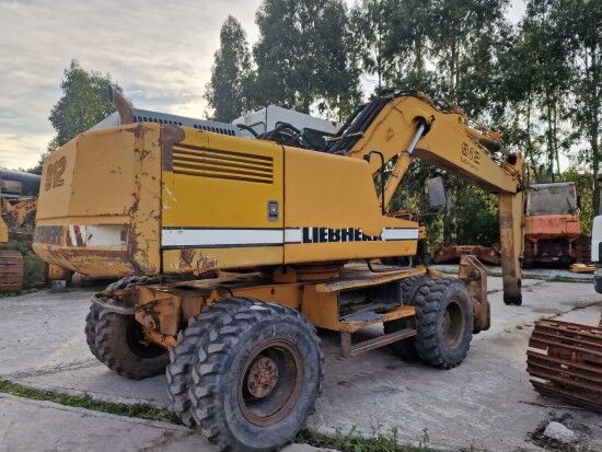 Liebherr A912 LITRONIC bager točkaš