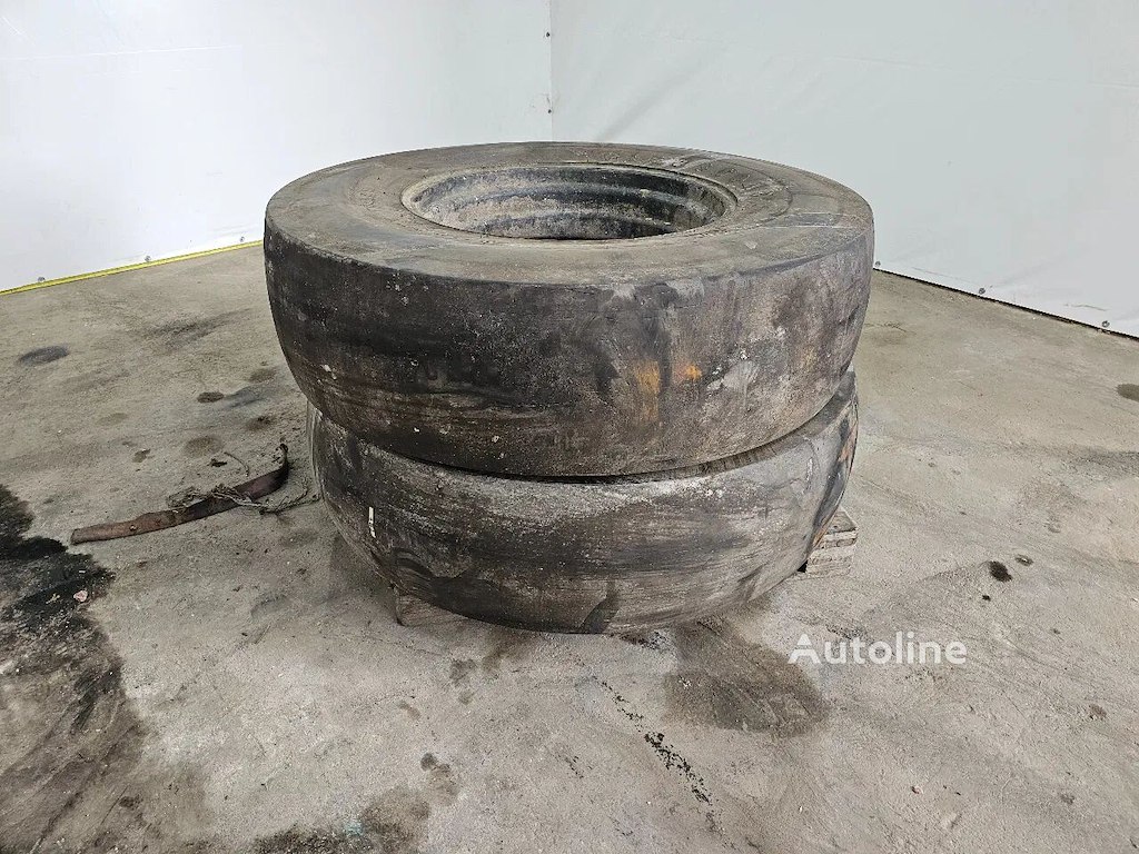 Firestone 16.9-30 guma za kamione