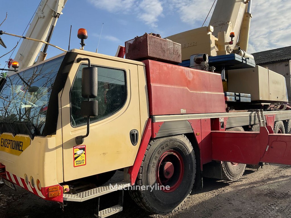 Liebherr LTM 1130 autodizalica