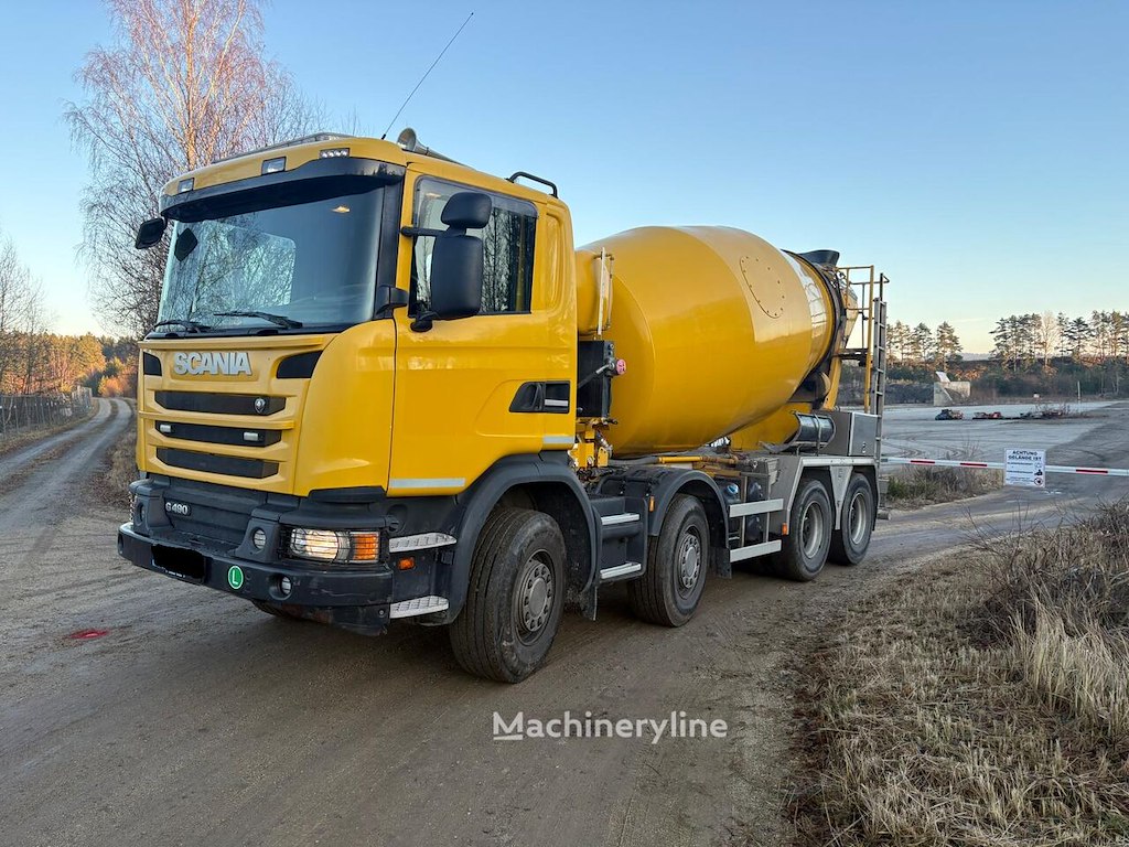 Intermix IMI P 10C UL na šasiji Scania G 490 kamion s mešalicom za beton