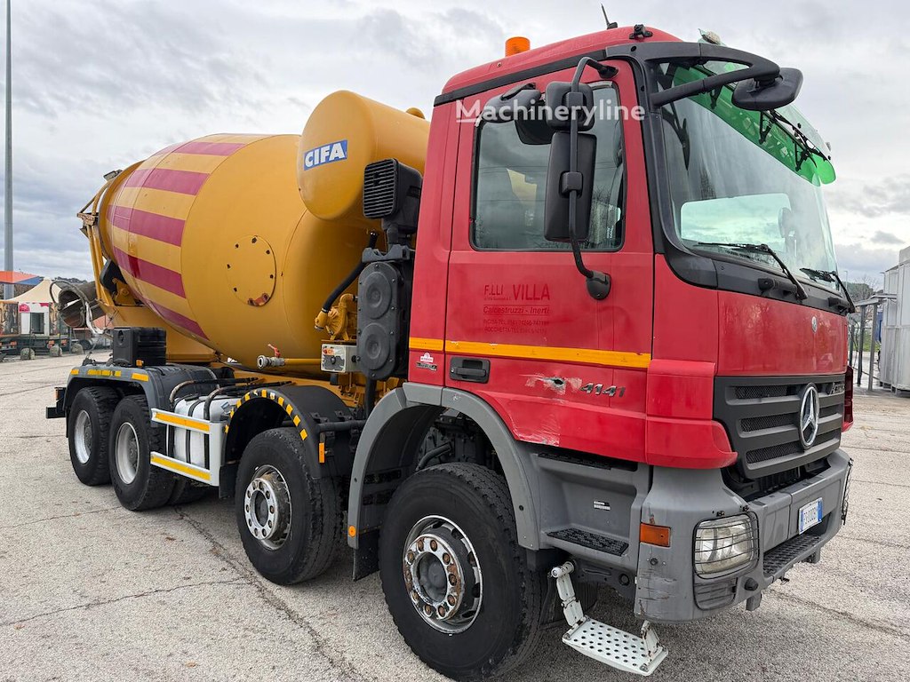 Cifa RY1300 na šasiji Mercedes-Benz Actros 4141 kamion s mešalicom za beton