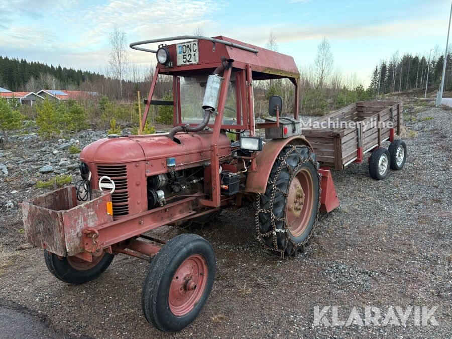 Prodaje se Volvo T24 vibro ploču na aukciji