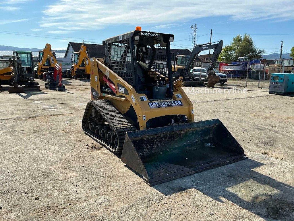 Prodaje se Caterpillar 247B mini utovarivač guseničar na aukciji