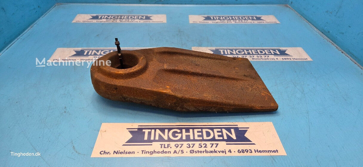 Welded bracket pričvršćivači za Hydrema 906B bagera-utovarivača