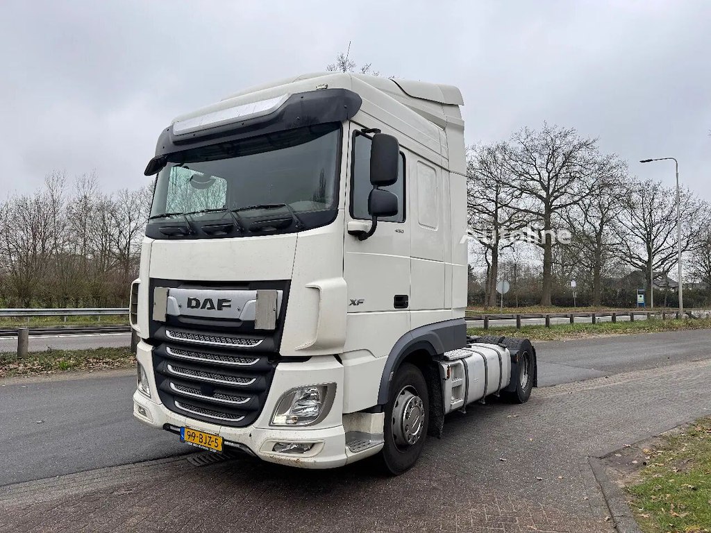 DAF XF 450 Space cab, Smart Tacho tegljač