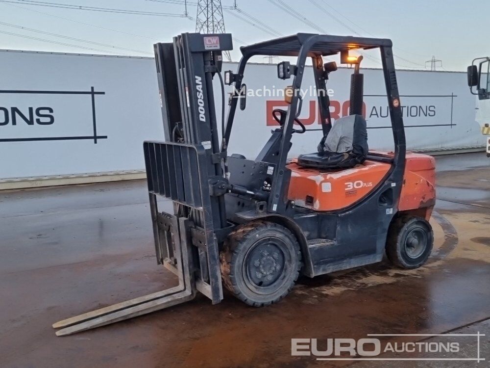 Prodaje se Doosan D30GP dizel viljuškar na aukciji