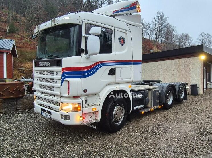 Prodaje se Scania R-serie R144 trekkvogn med hydraulikk NY EU OG SKRIVERKONTROLL tegljač na aukciji