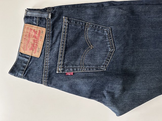 Levis 514, original