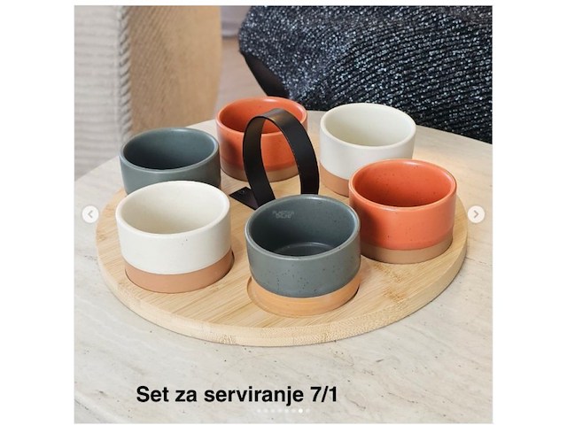 Set za serviranje – 6 činijica + tacna od bambusa fi 24