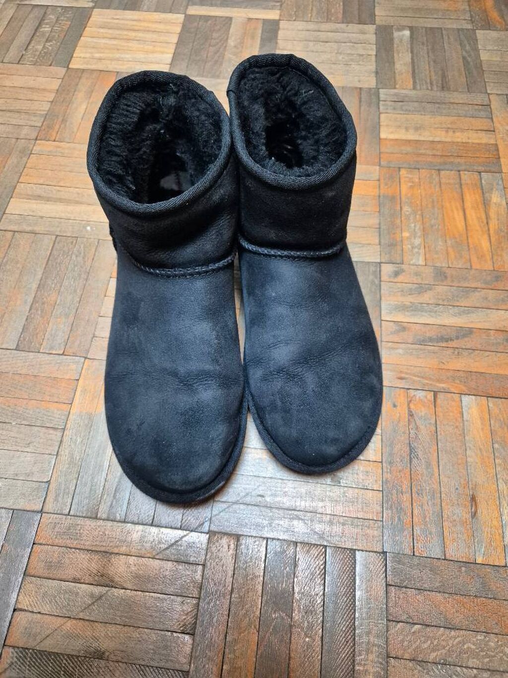 Ugg mini čizme, bоја - Crna, 38