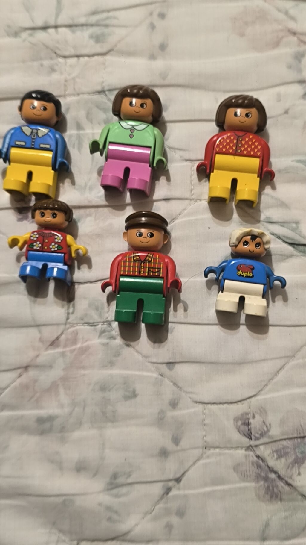 LEGO DUPLO figure – set od 6 likova Opis: - Originalne LEGO DUPLO