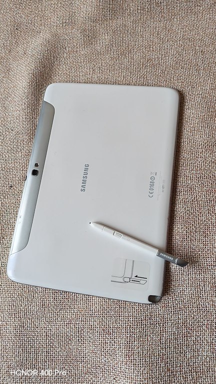 Samsung Galaxy Note 10.1 (GT-N8000) tablet sa S Pen olovkom - Ekran