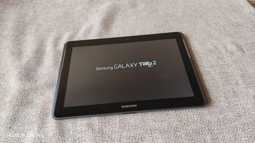 Samsung Galaxy Tab 2 10.1 – tablet - Ekran: 10,1 inča, širokougaoni