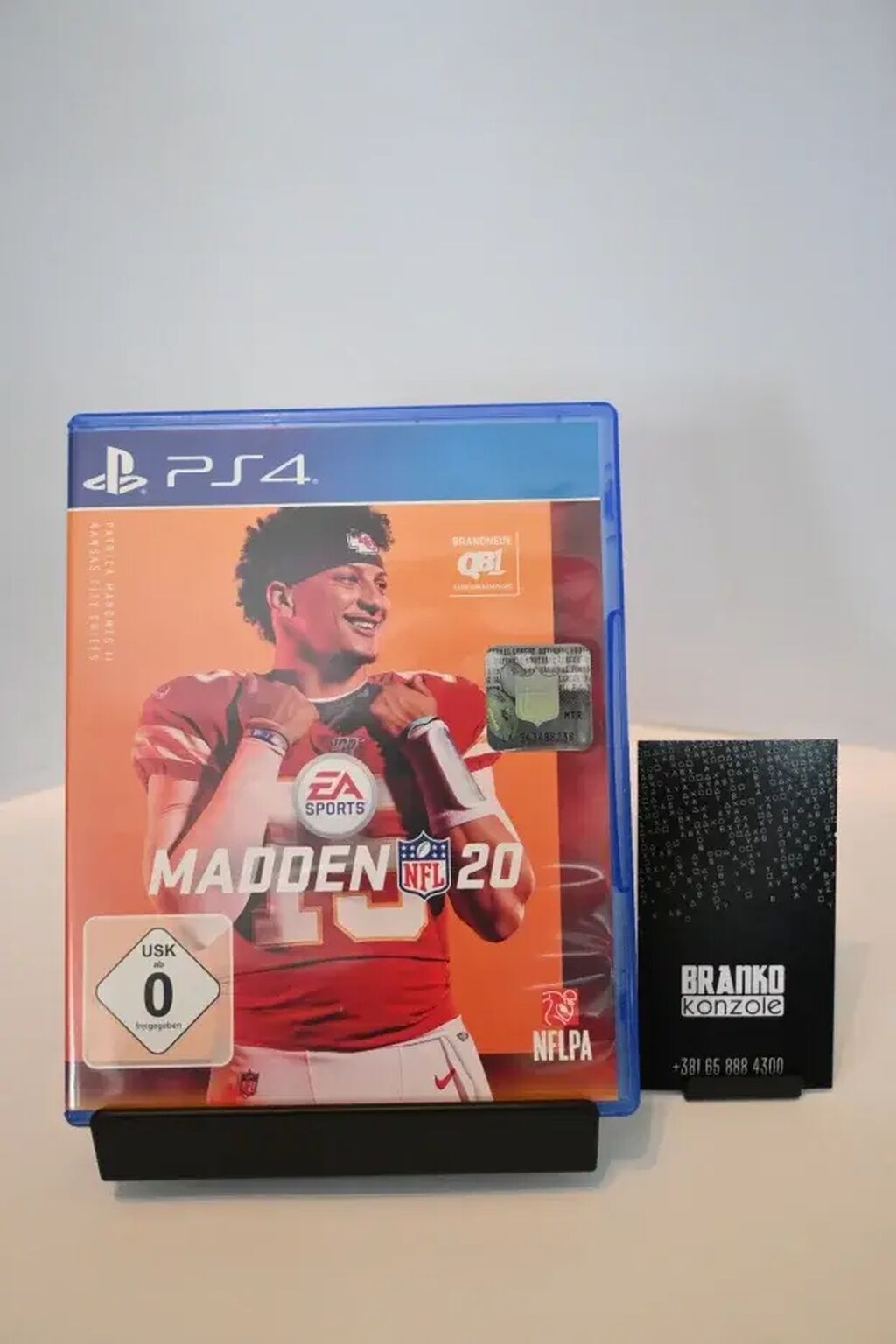 Prodajem original igricu za Sony Playstation 4 konzolu - Madden 20