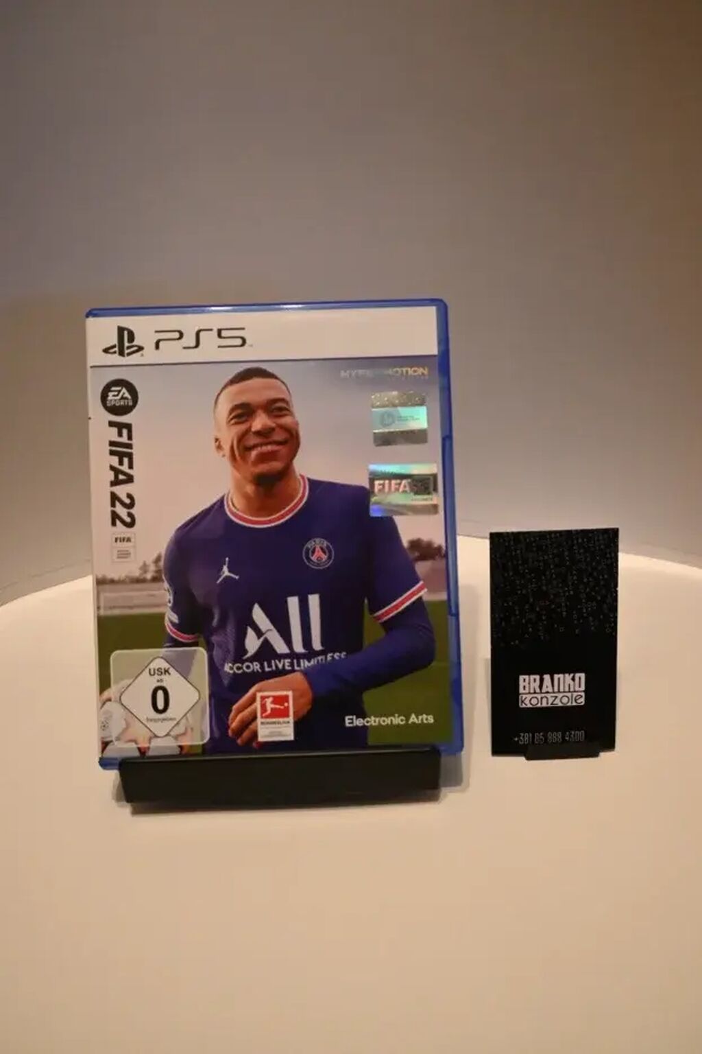 Prodajem original igricu za Sony Playstation 5 konzolu - FIFA 22 Igra