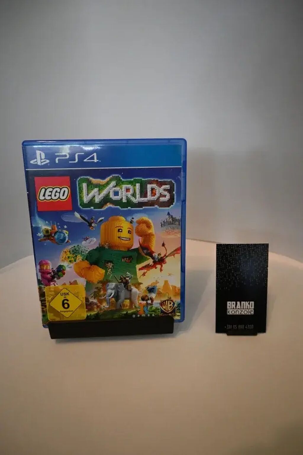 Prodajem original igricu za Sony Playstation 4 konzolu - Lego