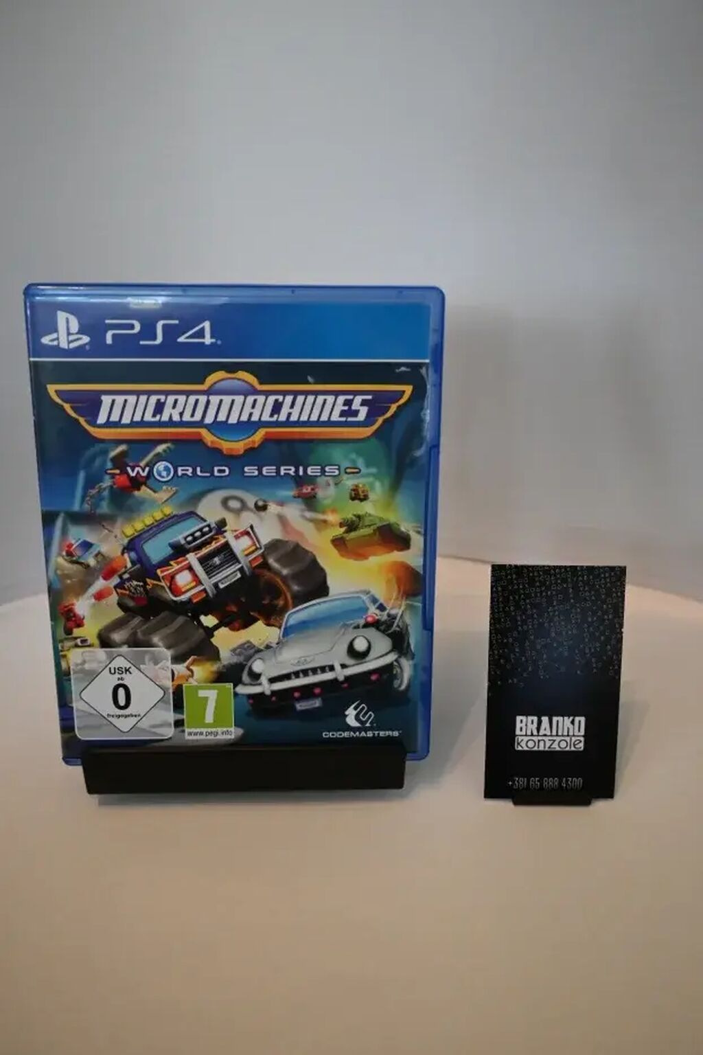Prodajem original igricu za Sony Playstation 4 konzolu - Micromachines