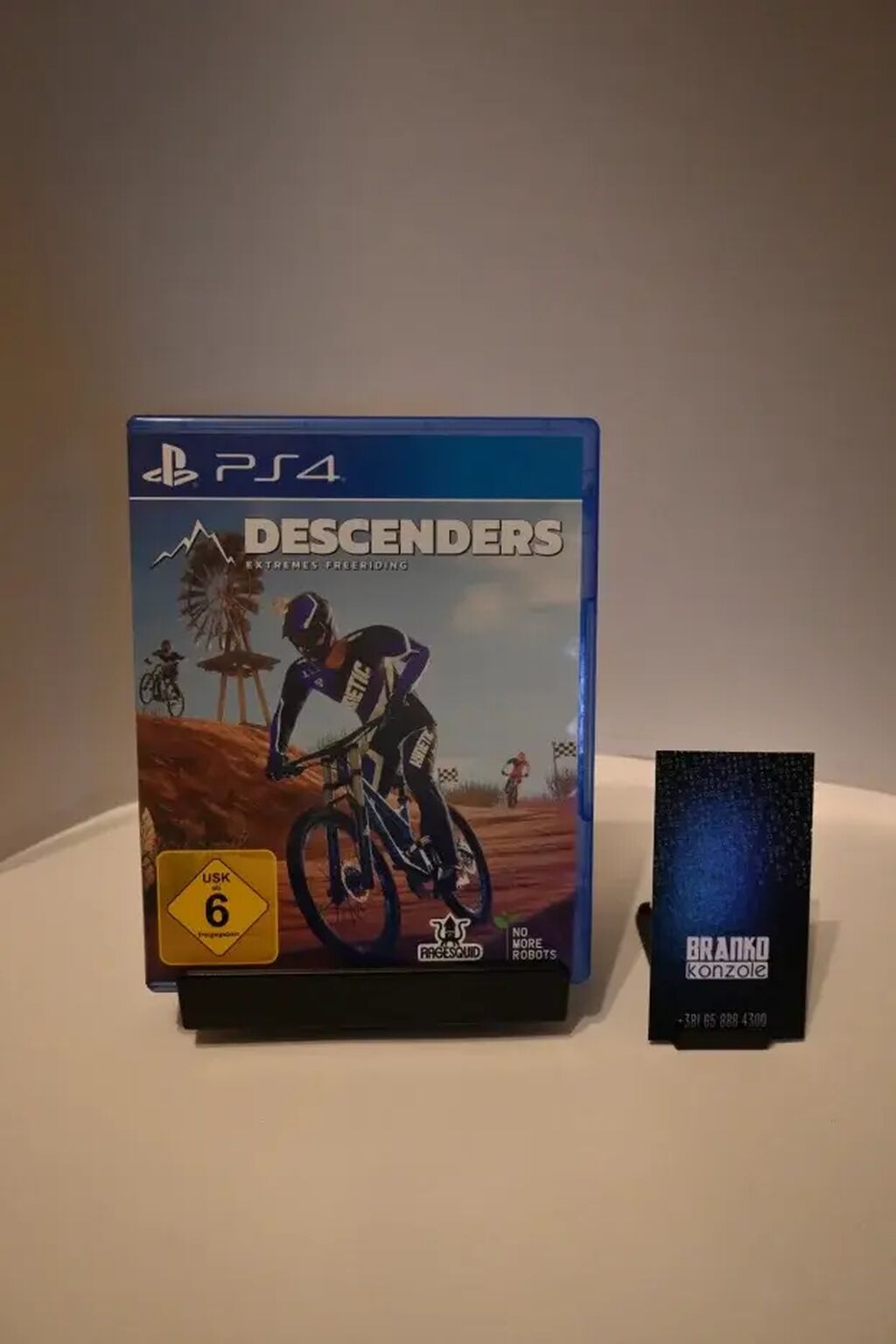 Prodajem original igricu za Sony Playstation 4 konzolu - Descenders