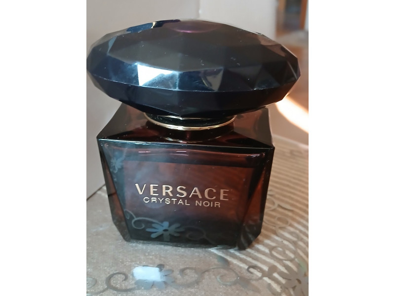 VESACE CRYSTAL NOIR 80 od 90 ml