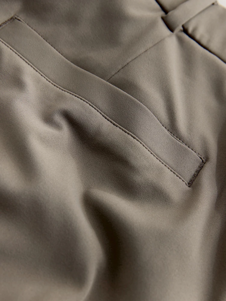 Taupe Braun - N. Premium pantalone od dresa prilagođene širokim nogama