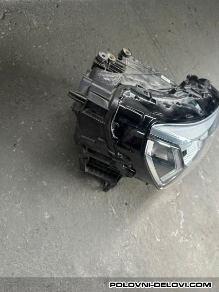 Audi Q3 Desni Led Far - 83A 941 036